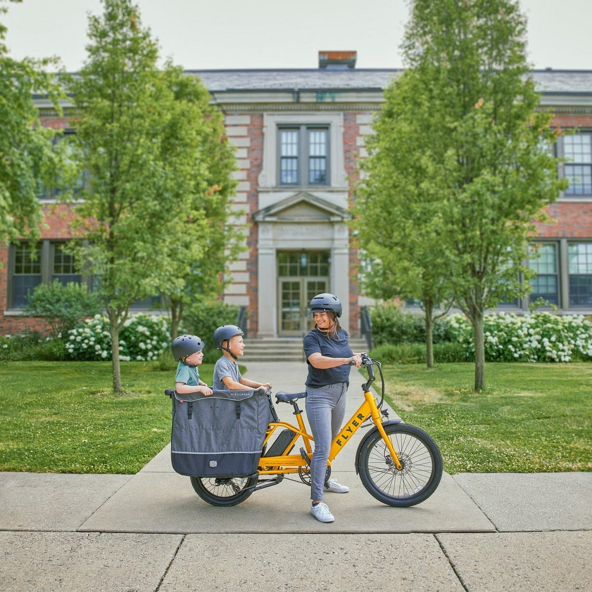 Creative Ways to Make the Commute to School Fun! – Radio Flyer
