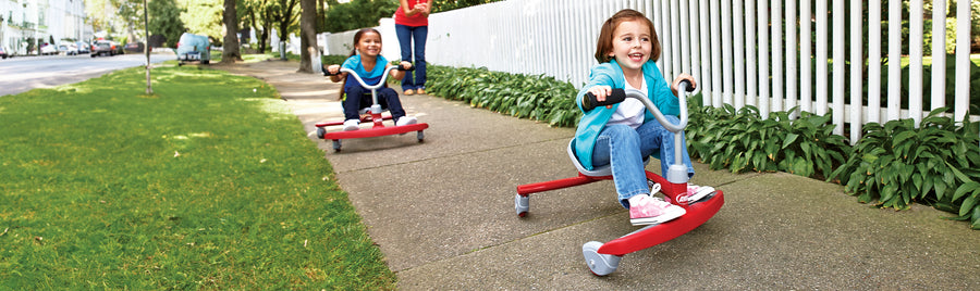 Zig Zag Ride-On Toys: Arm-Powered | Radio Flyer